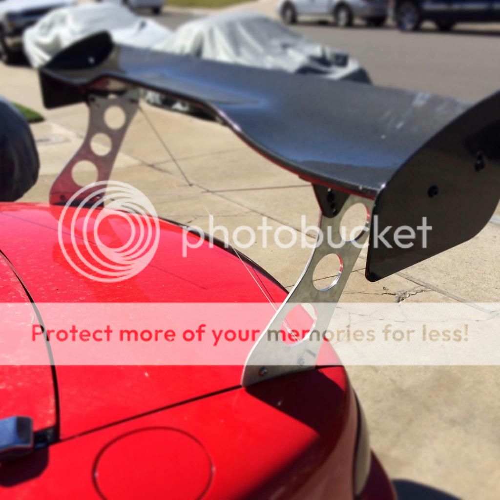 Custom wing uprights and X-brace rollbar | ClubRoadster.net